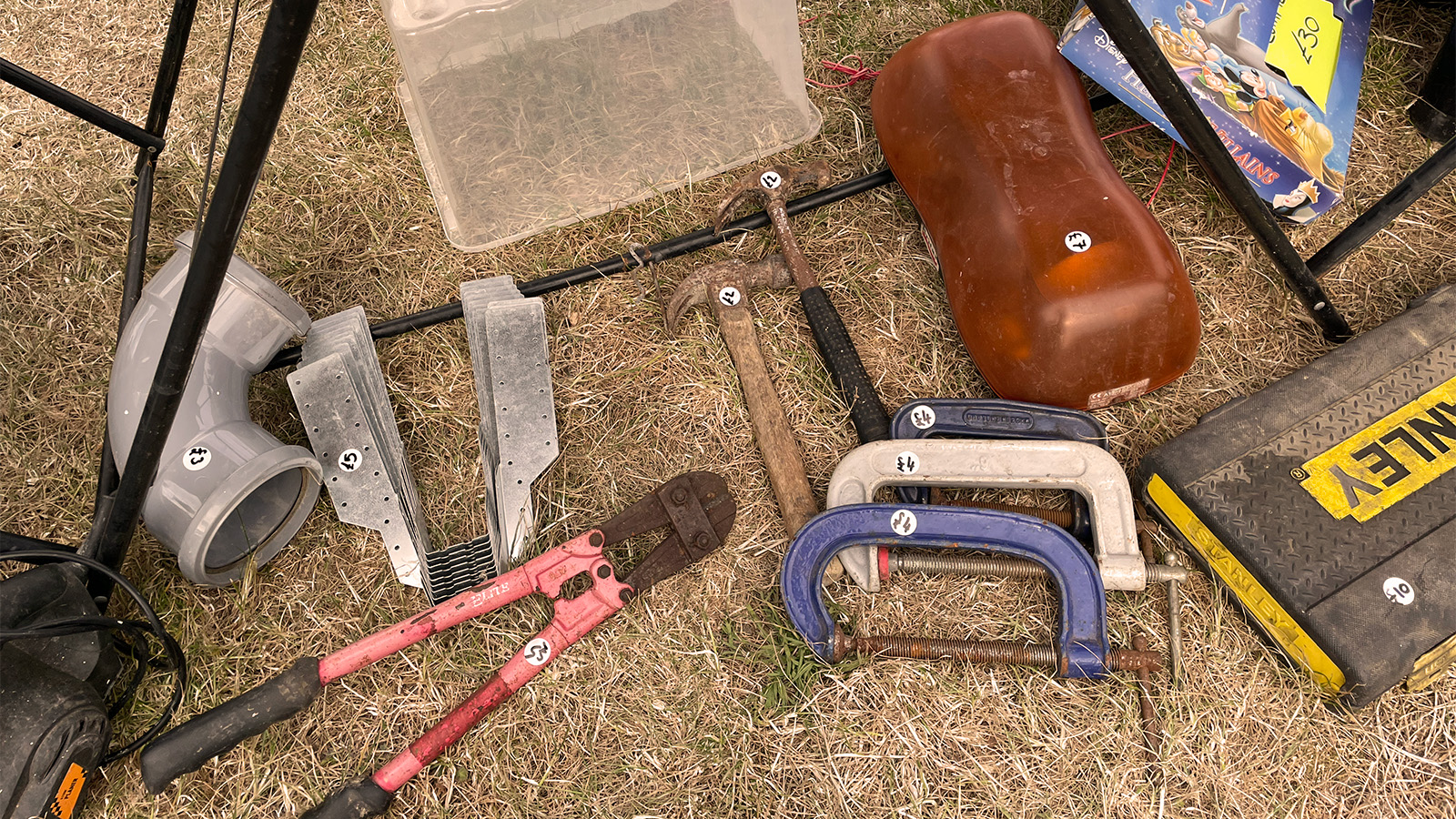 Car boot sale selling techniques | Bootfairy